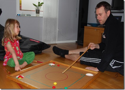 Snurrepinn: Couronne spel